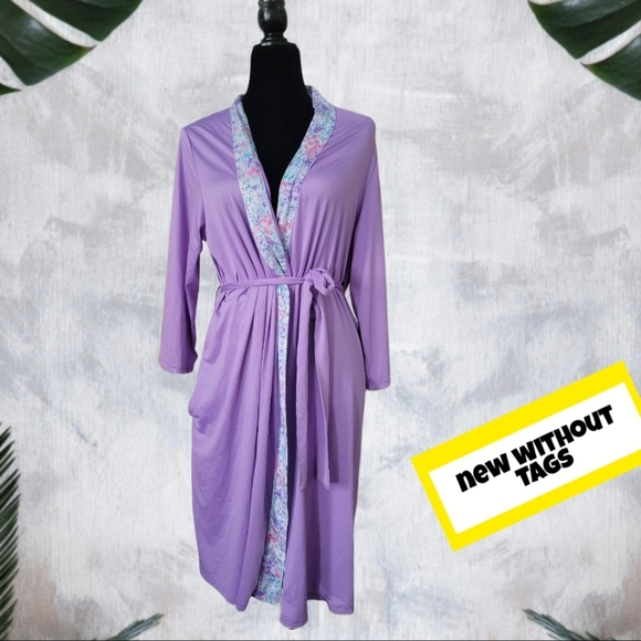 Secret Treasures | Intimates & Sleepwear | Nwot Secret Treasures Soft ...